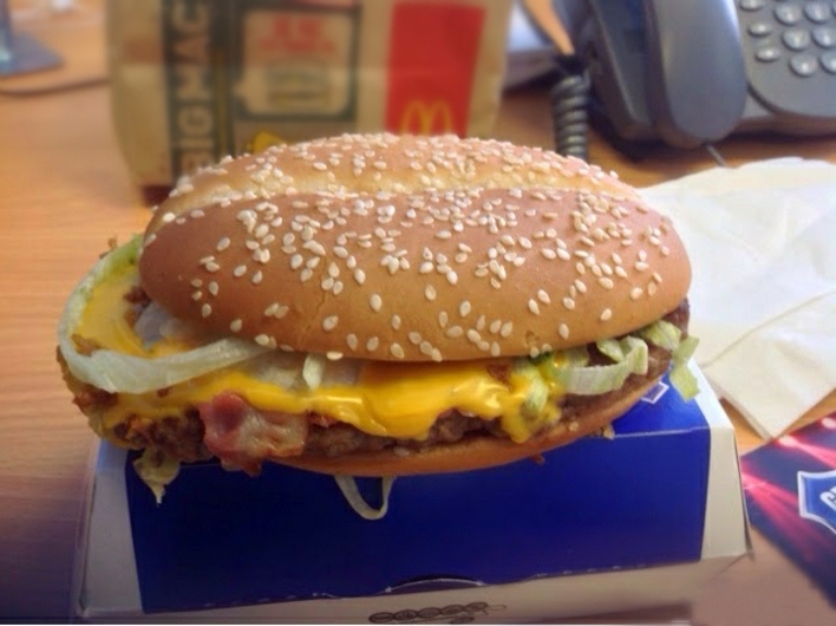 Auf die Faust – Texas Bacon Burger – allerezepte